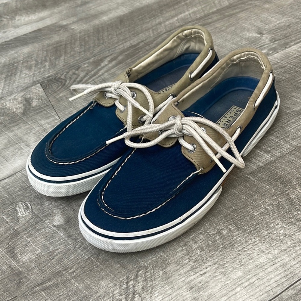 Sperry Navy & Tan Boat Shoes - Gem